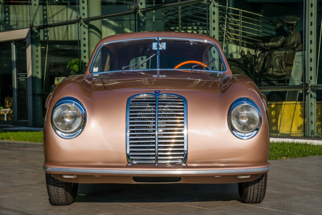 Museo Nicolis e ACI storico celebrano i 110 anni di Maserati al salone ...